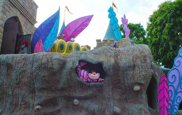 Alice In Wonderland - Disney Parks Wiki