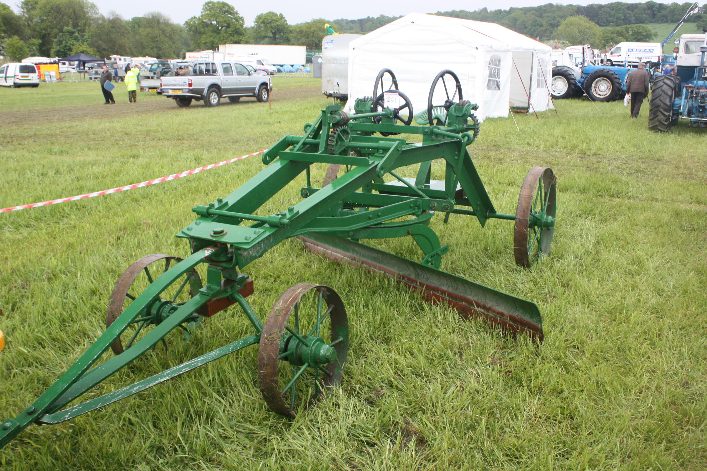 Grader Blade Tractor And Construction Plant Wiki The Classic Vehicle And Machinery Wiki