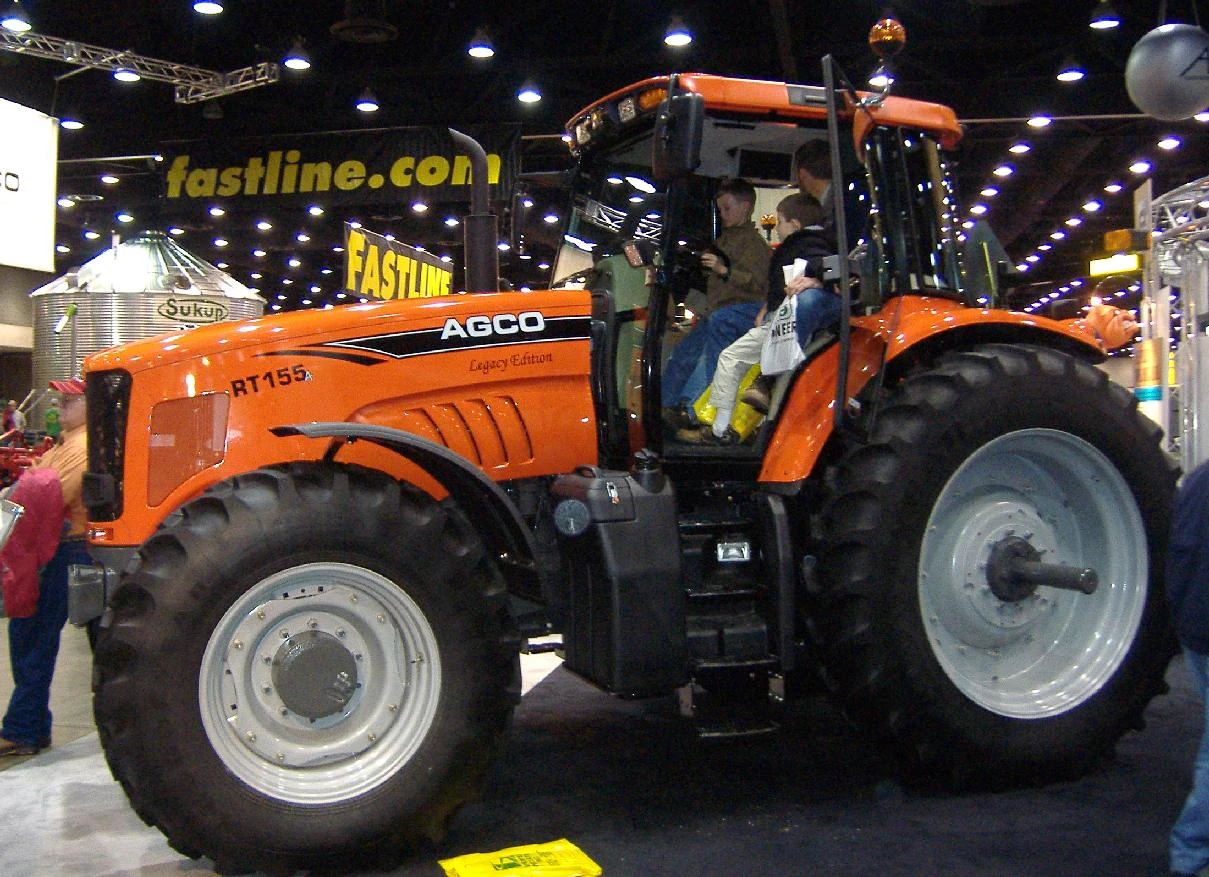 AGCO - Tractor & Construction Plant Wiki - The classic vehicle and ...