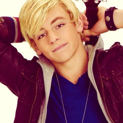 Austin Moon - Austin & Ally Wiki